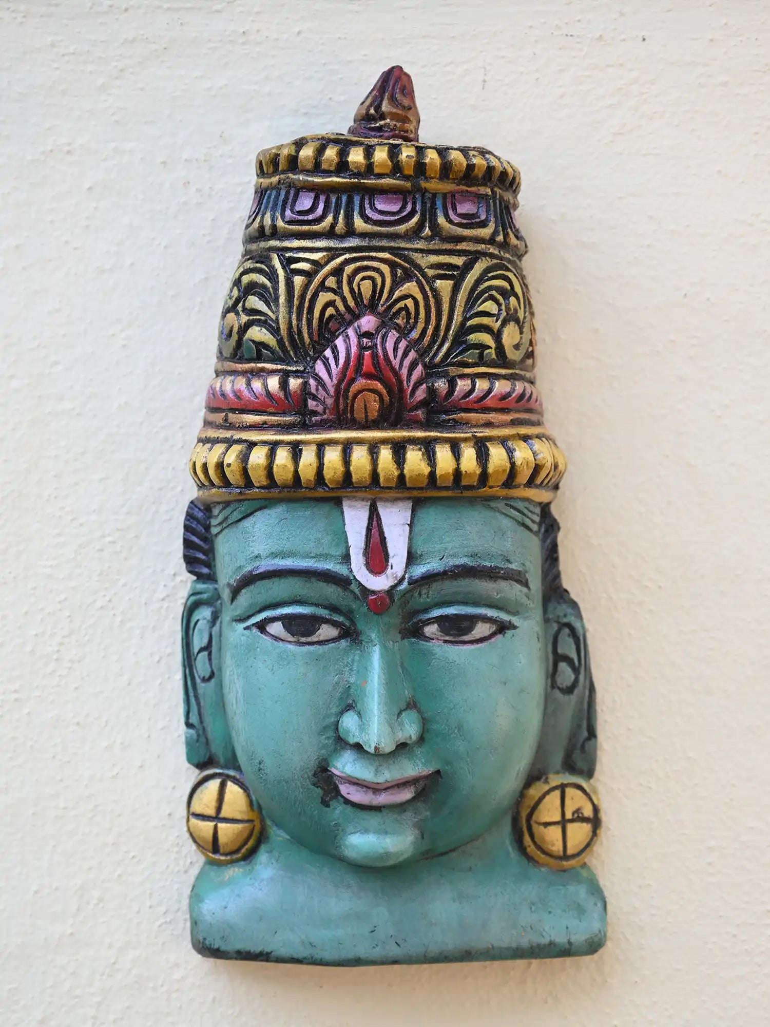 Vishnu's Face Mask in Wall hanging wood decor 18" – Sengottuvel Wood ...